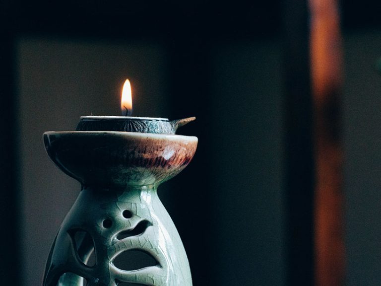 How to Do Effleurage Massage Strokes - www.relaxing-massage.co.uk