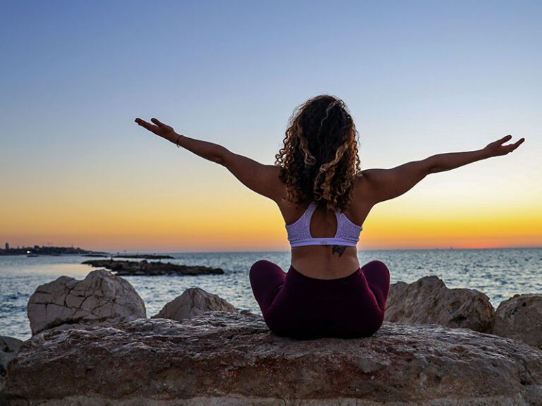 Move Beyond Your Anxiety Massage Can Boost Well-being - www.relaxing ...